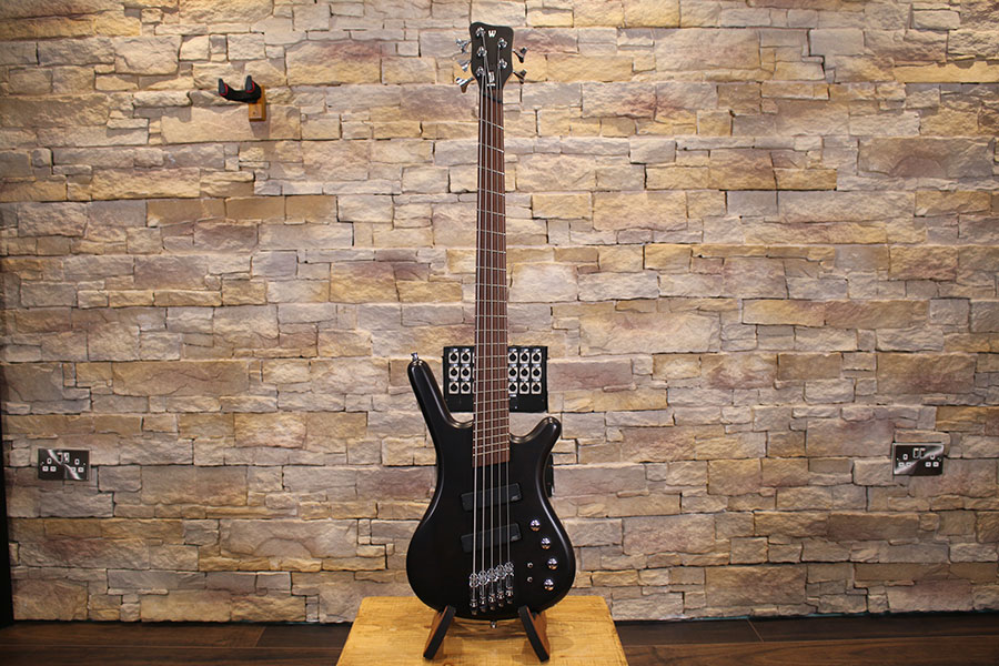 Warwick Rockbass Corvette Multiscale 5-String - Bass Guitar Review